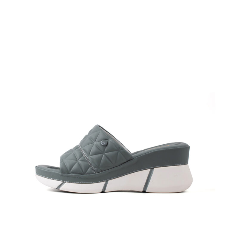 Online Shoe Marketplace | Larrie Shoes